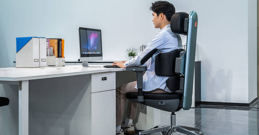 Lumoo Uplift Chair, True Lumbar Relief through lifting! – LUMOO CHAIR